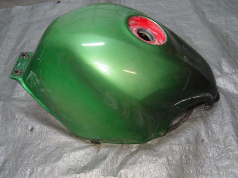 01-06 Honda CBR F4i Fuel Tank | Canyon Moto Parts