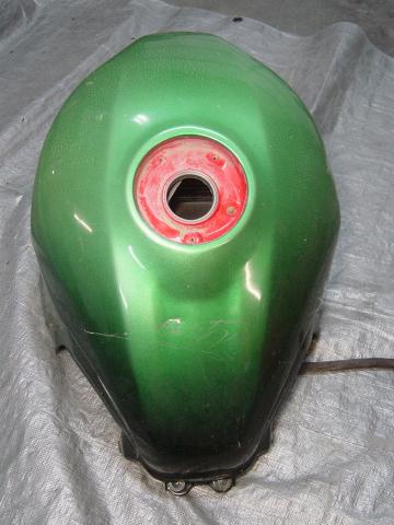 01-06 Honda CBR F4i Fuel Tank | Canyon Moto Parts