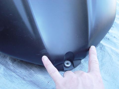 06-07 Yamaha YZF R6 Fuel Tank | Canyon Moto Parts