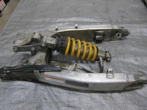 01-06 Honda CBR F4i Swingarm and Rear Shock | Canyon Moto Parts
